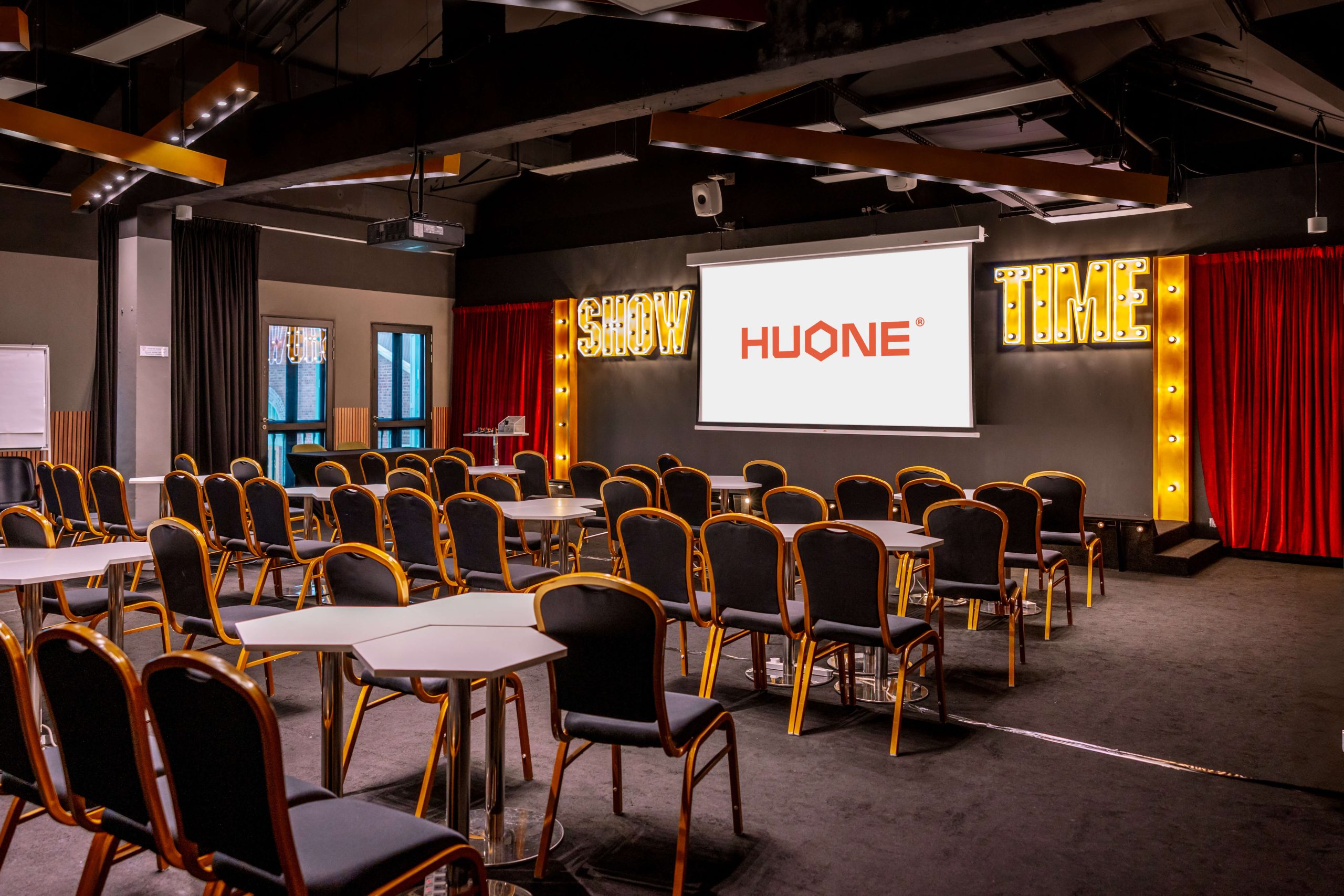 Corporate Offsite Venue Singapore - Squier Media